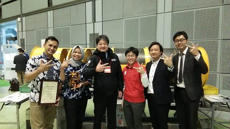 Tech Prom Lab Got The First Place of Tech Planter World Communication ...