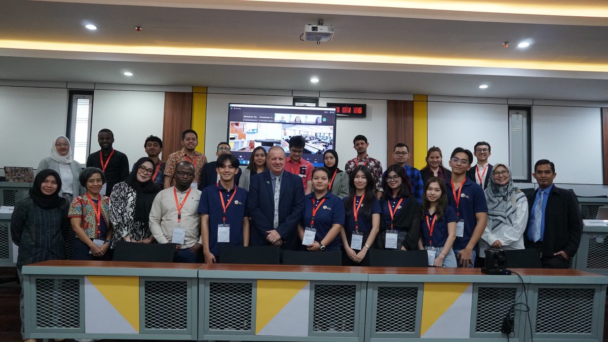 On IVC 2023, SBM ITB invites international students to understand ...