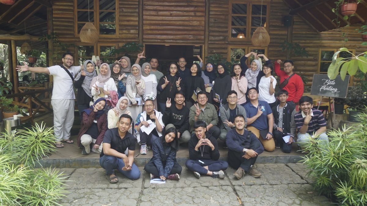 Sbm Itb Welcomes Its Newest Batch Of Researchers With Adventure And