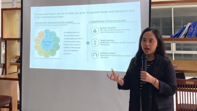 Crafting a compelling business proposal, beyond the numbers - SBM ITB Crafting a compelling business proposal, beyond the numbers - SBM ITB