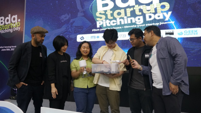 Bandung Startup Pitching Day 2024: Attracting local and international ...