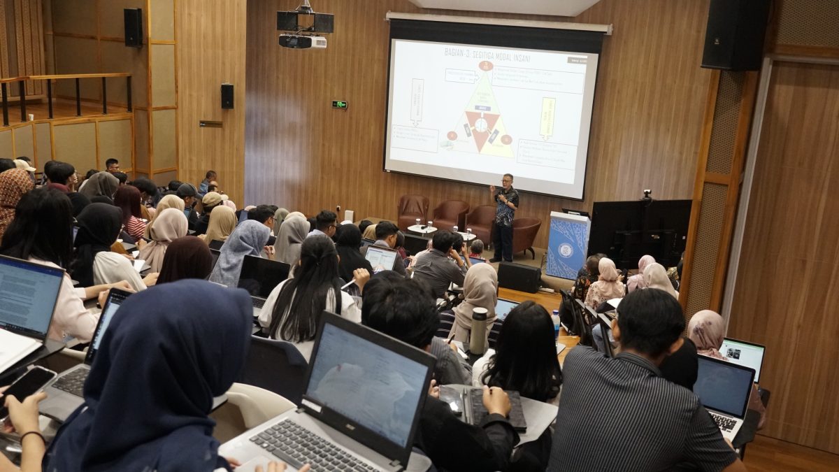 SBM ITB public lecture, managing various knowledge in life - SBM ITB